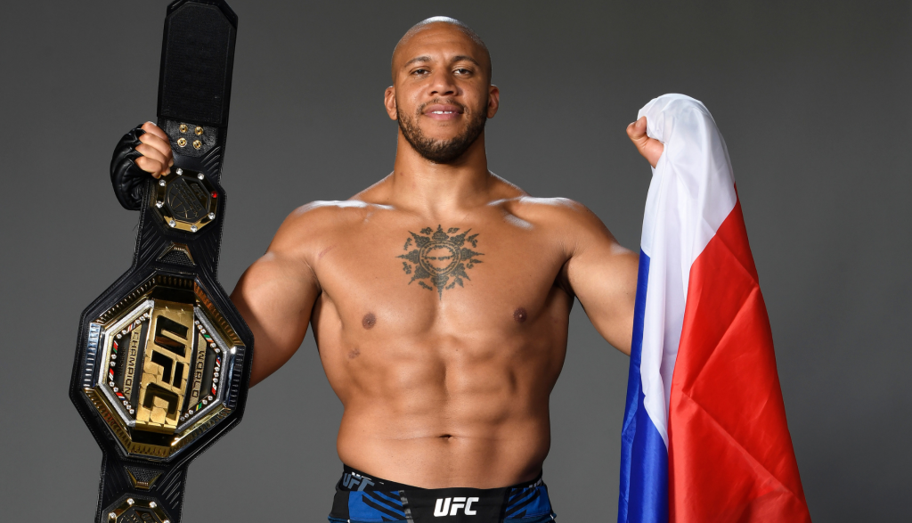 Cyril Gane entre dans le classement toutes catégories confondues - MMA ...